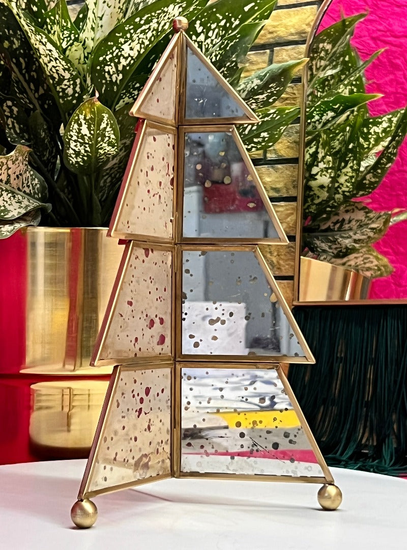 Crazy Christmas Tree – Timaya's Decor